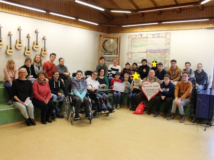 Großartige Spende für großartigen Verein - PRMZ